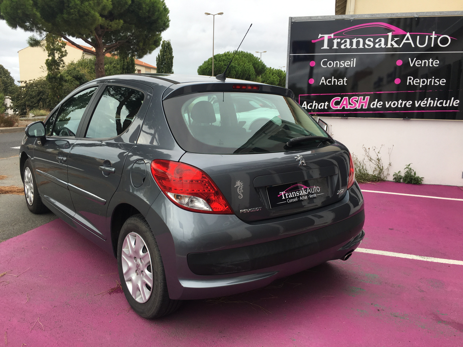 PEUGEOT 207 1.6 HDi 90ch BLUE LION Premium | TRANSAKAUTO BORDEAUX